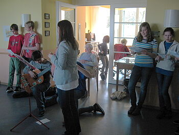 Frühjahrsfest im Anna-Nitschmann-Haus – EZSH